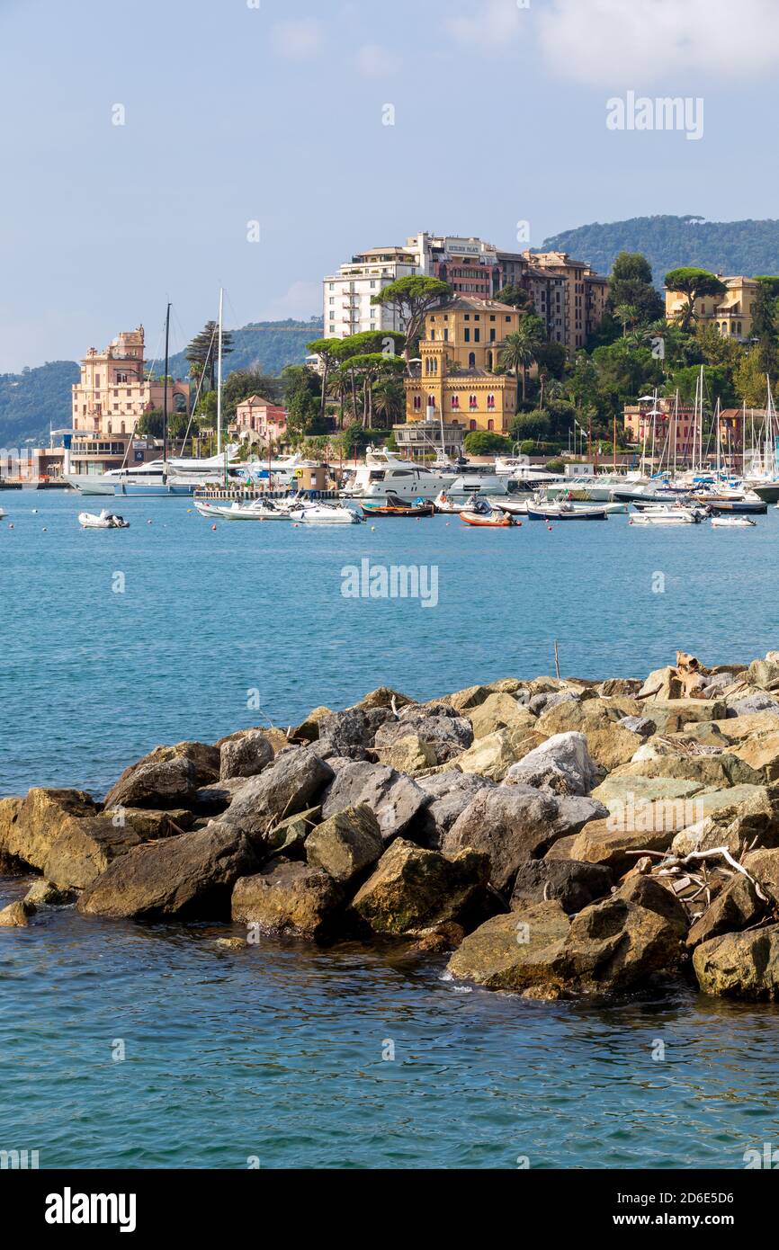 Rapallo hi-res stock photography and images - Alamy