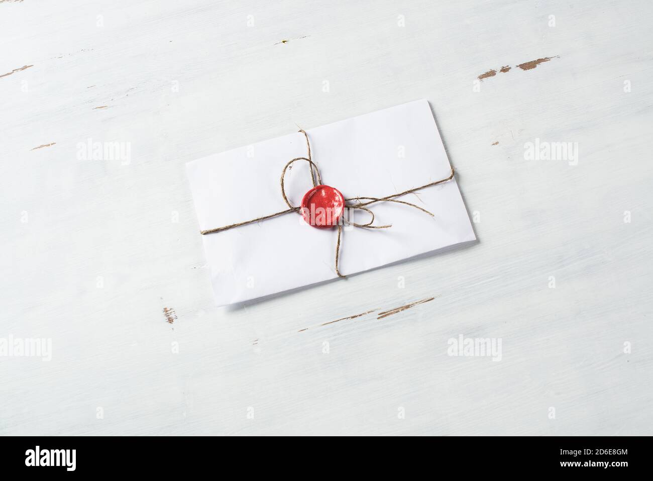 Letter with seal on table Stock Photo - Alamy