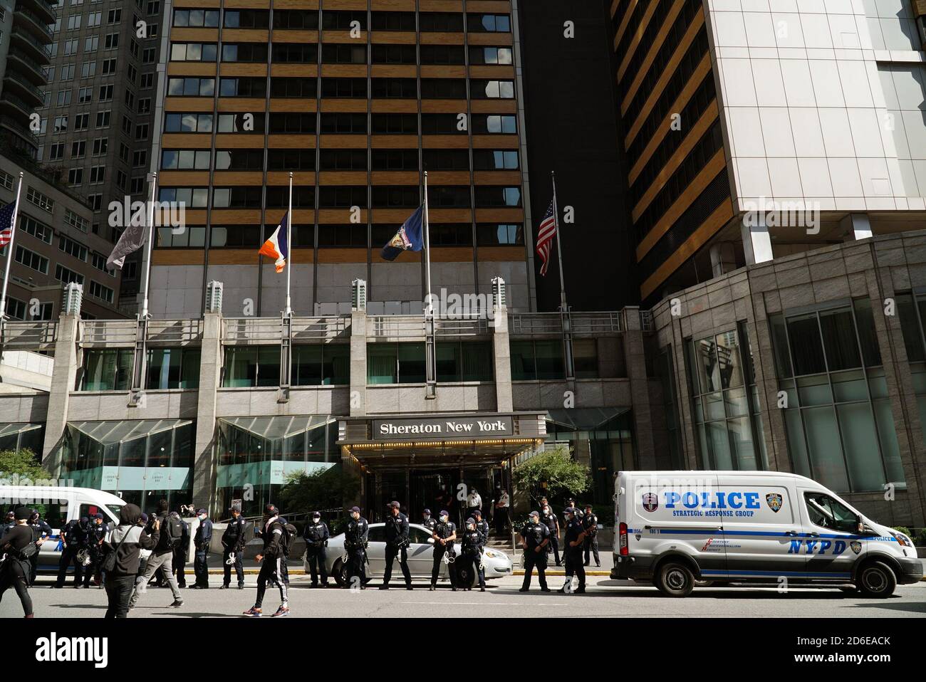 New York, New York, USA. 2nd Oct, 2020. NYPD strategic response group ...