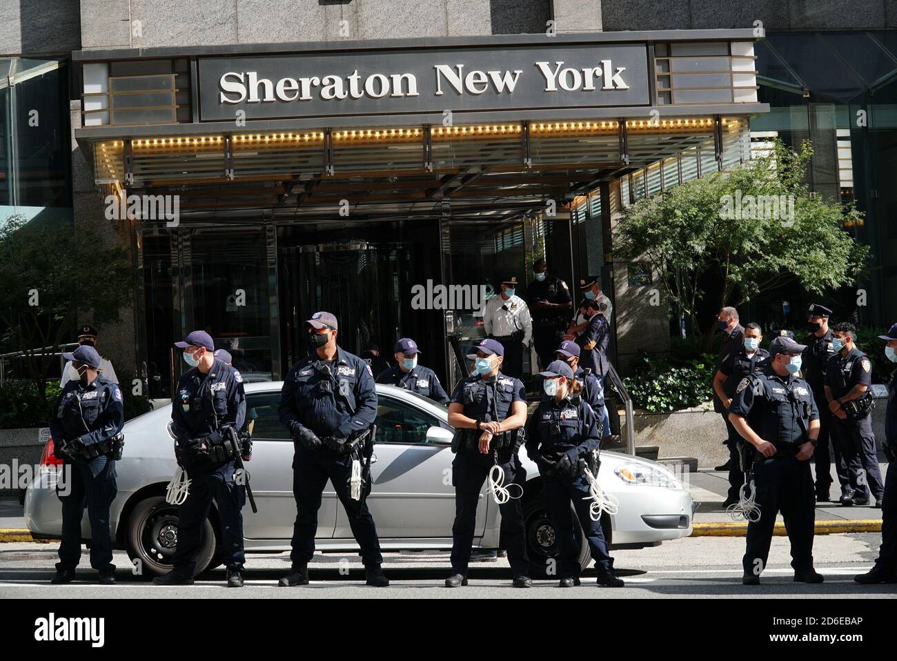 New York, New York, USA. 2nd Oct, 2020. NYPD strategic response group ...