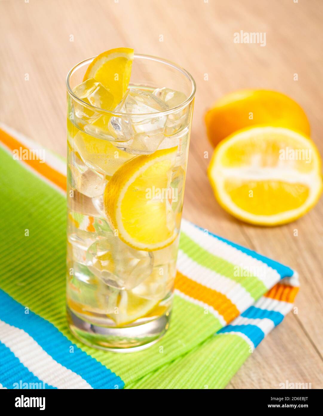 Cold refreshing summer lemon drink Stock Photo - Alamy