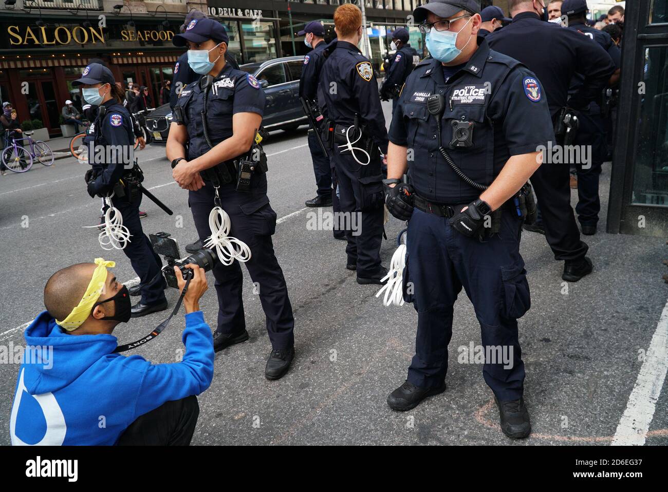 New York, New York, USA. 2nd Oct, 2020. NYPD strategic response group ...