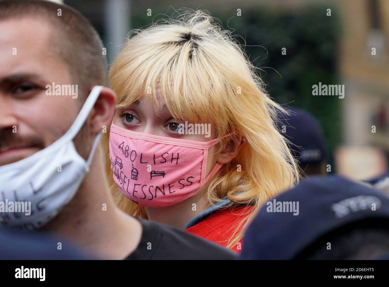 Houselessness hi-res stock photography and images - Alamy