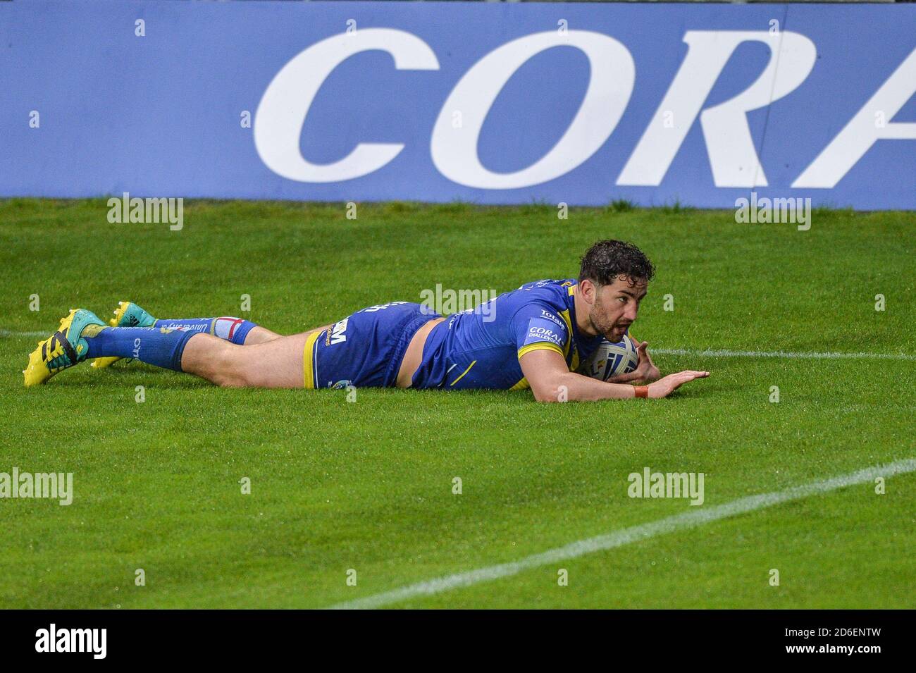 Toby King of Warrington Wolves goes over for a try Stock Photo - Alamy