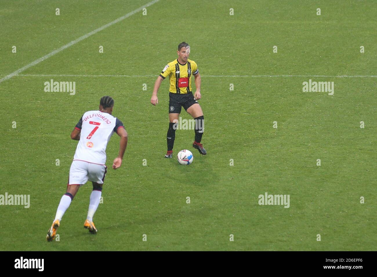 Josh Falkingham (4) of Harrogate Town in action during the game Stock ...