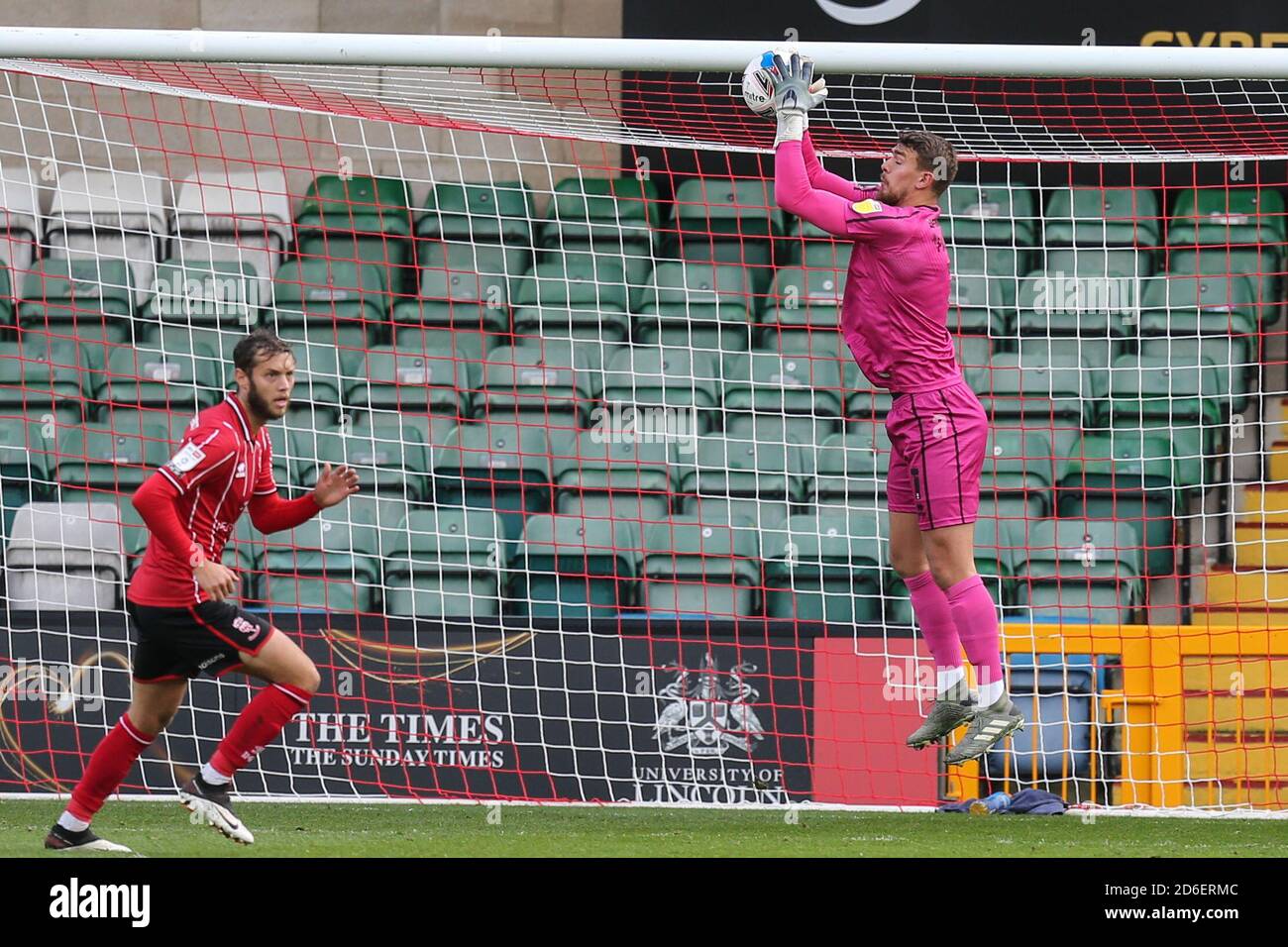 Alex Palmer (1) of Lincoln City catches the high ball Stock Photo - Alamy