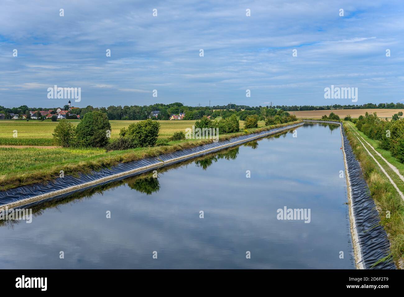 Germany, Bavaria, Upper Bavaria, Erding district, Neuching ...