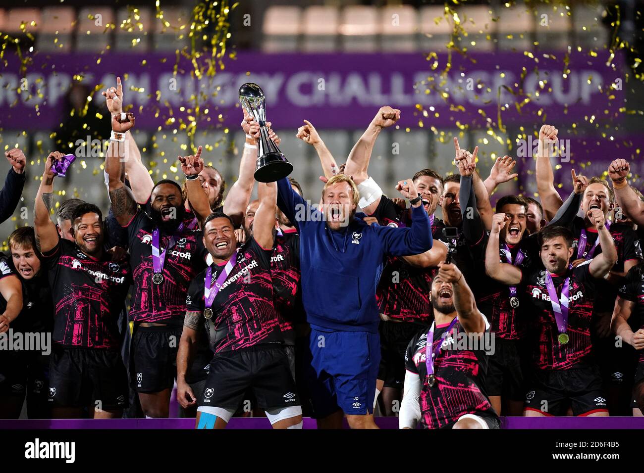 Bristol Bears lift the trophy after winning the European Challenge Cup ...