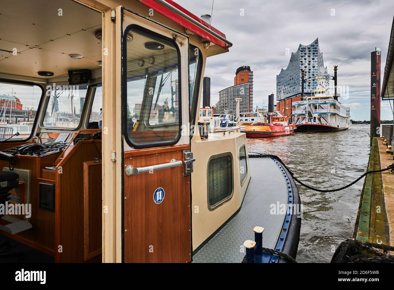 Germany, Northern Germany, port city, Hamburg, seaport, Elbe, Port of ...