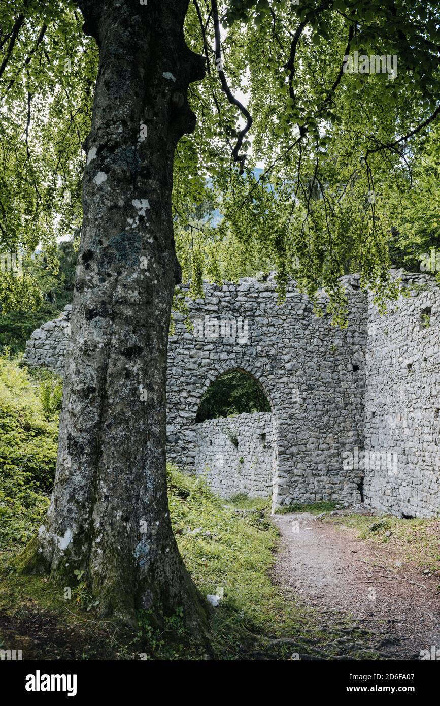 Werdenfels castle ruins, Garmisch-Partenkirchen, Bavaria Stock Photo ...