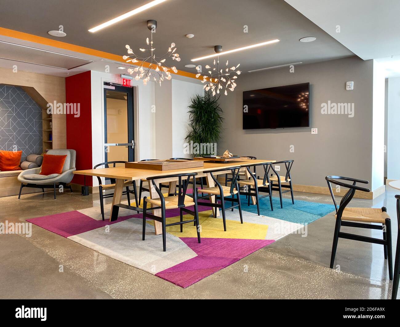 Modern amenities hi-res stock photography and images - Alamy