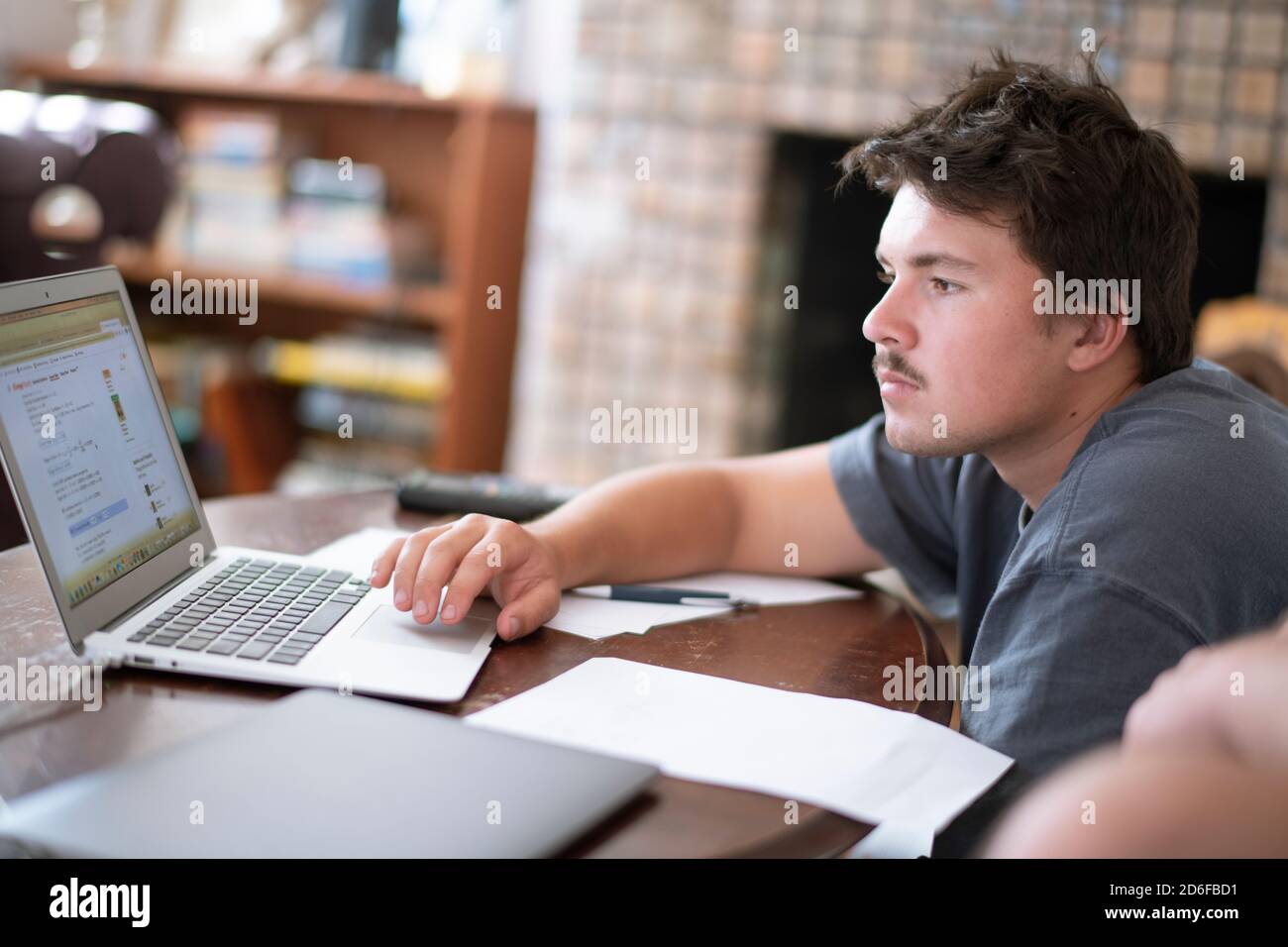 Doing schoolwork school work school work hi-res stock photography and images - Alamy