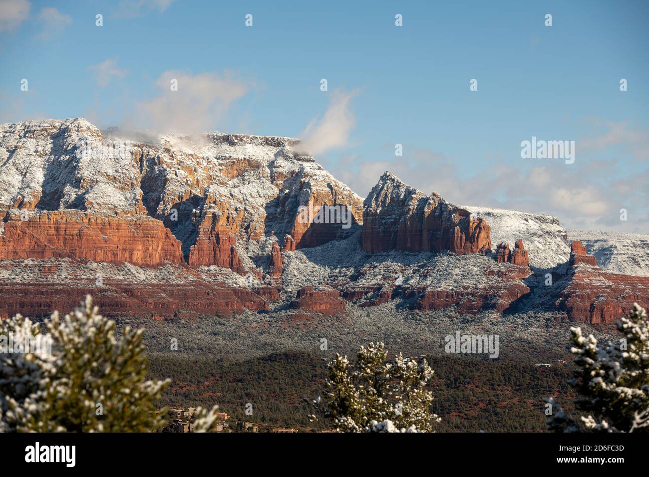 Sedona [red rocks] snow hi-res stock photography and images - Alamy