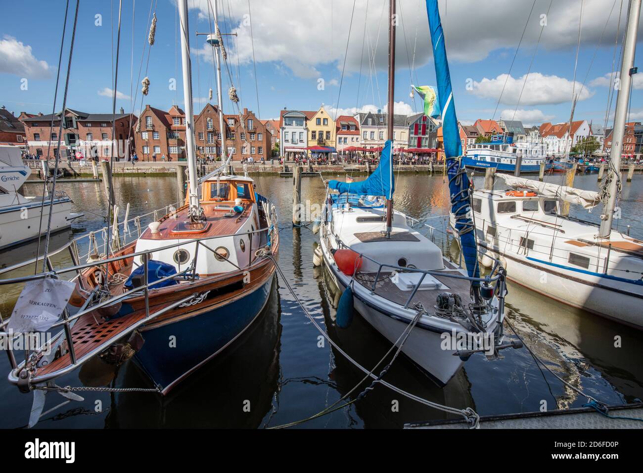 Port city of husum hi-res stock photography and images - Alamy