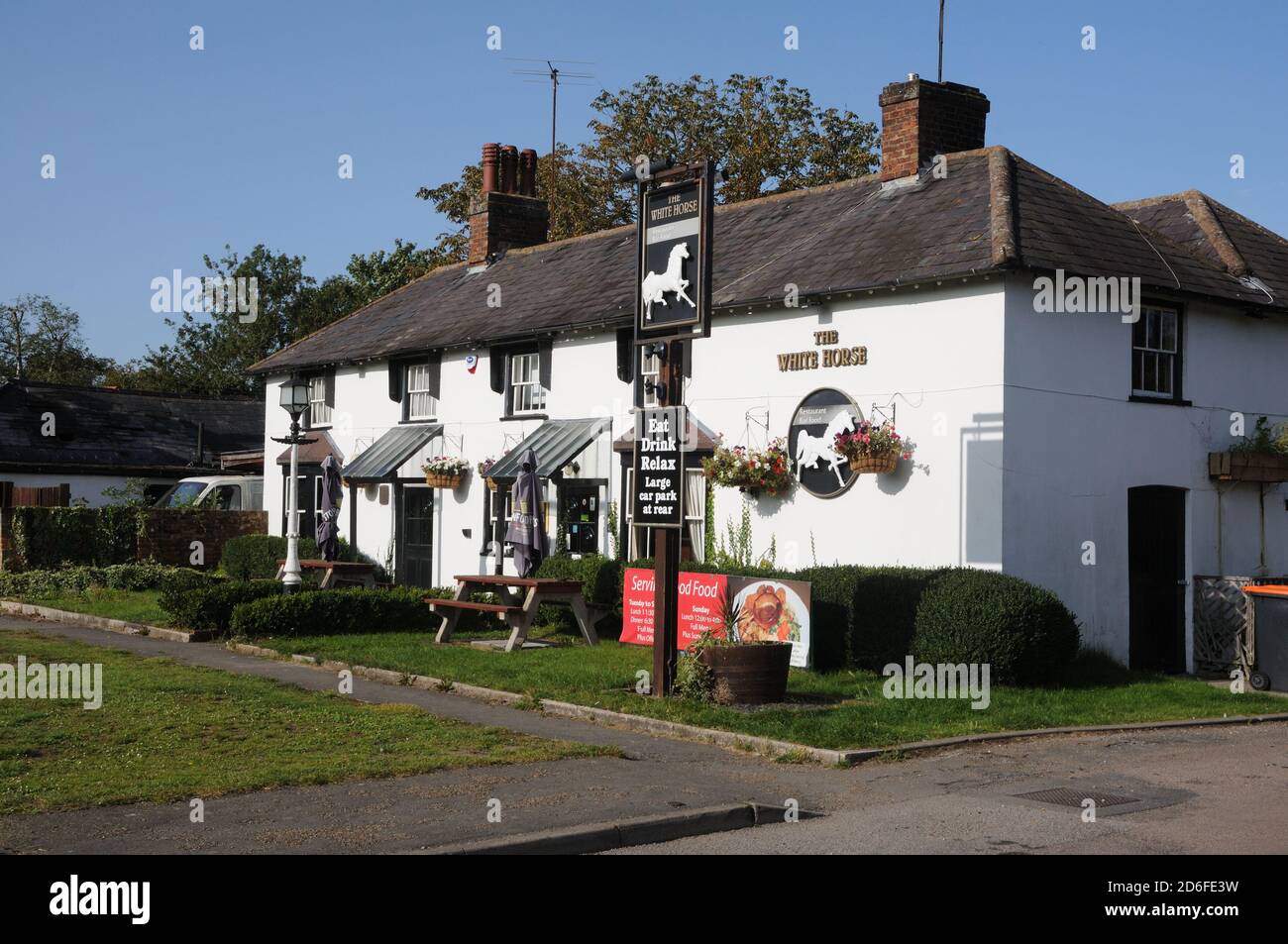 Eaton bray hi-res stock photography and images - Alamy