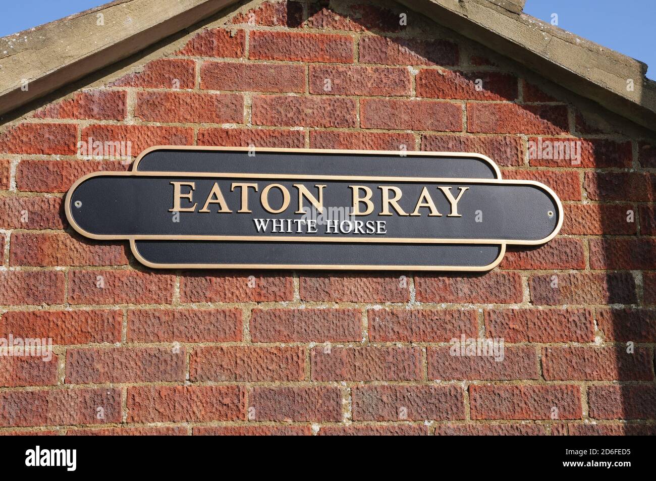 Eaton bray hi-res stock photography and images - Alamy