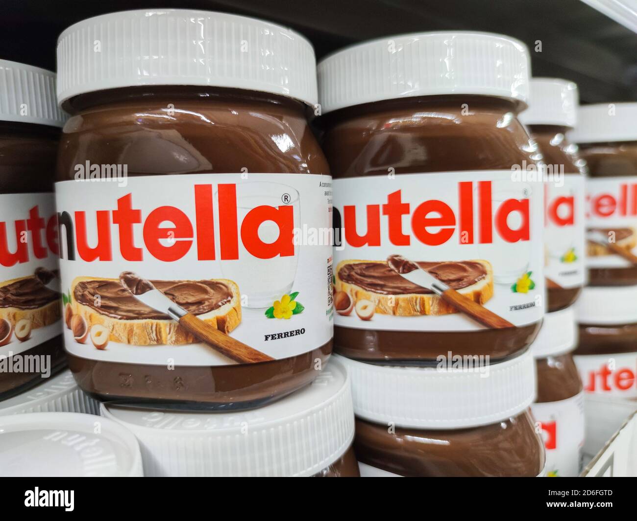 Nutella chocolate jars jar hi-res stock photography and images - Alamy