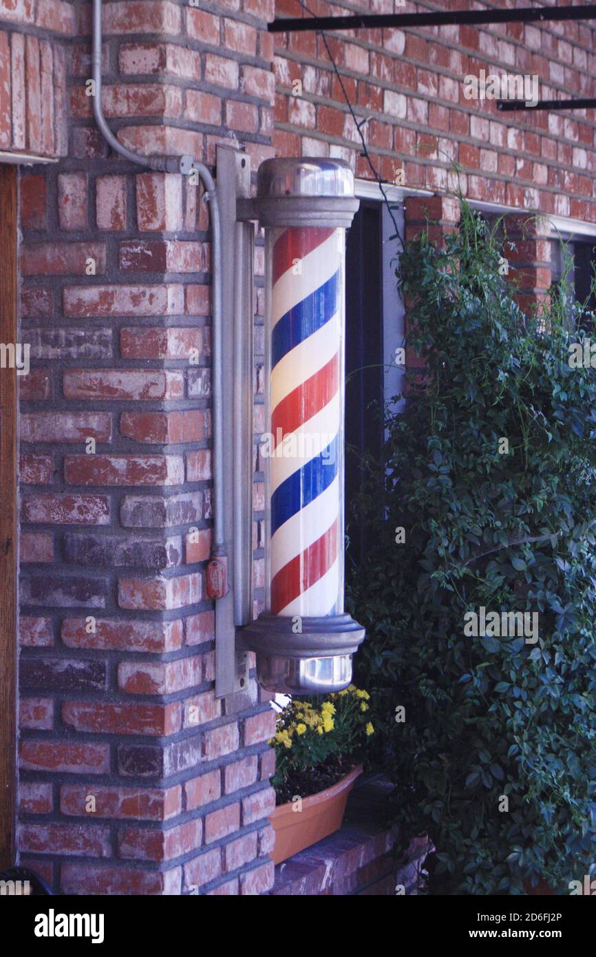 Old striped barber pole hi-res stock photography and images - Alamy
