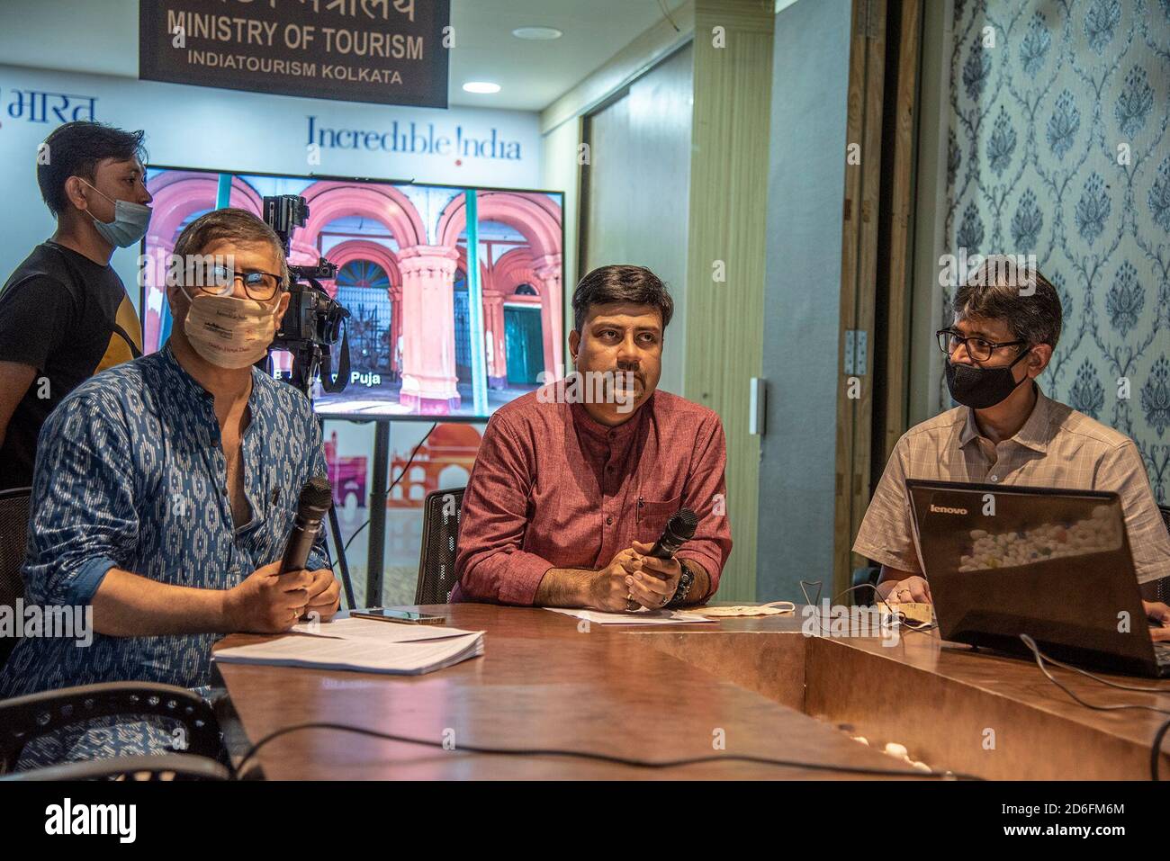 Banglanatakdotcom hi-res stock photography and images - Alamy