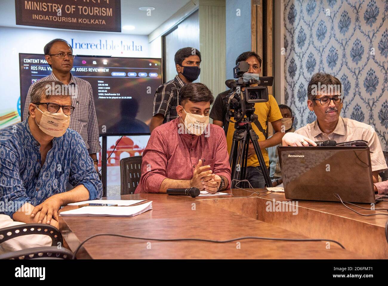 Banglanatakdotcom hi-res stock photography and images - Alamy