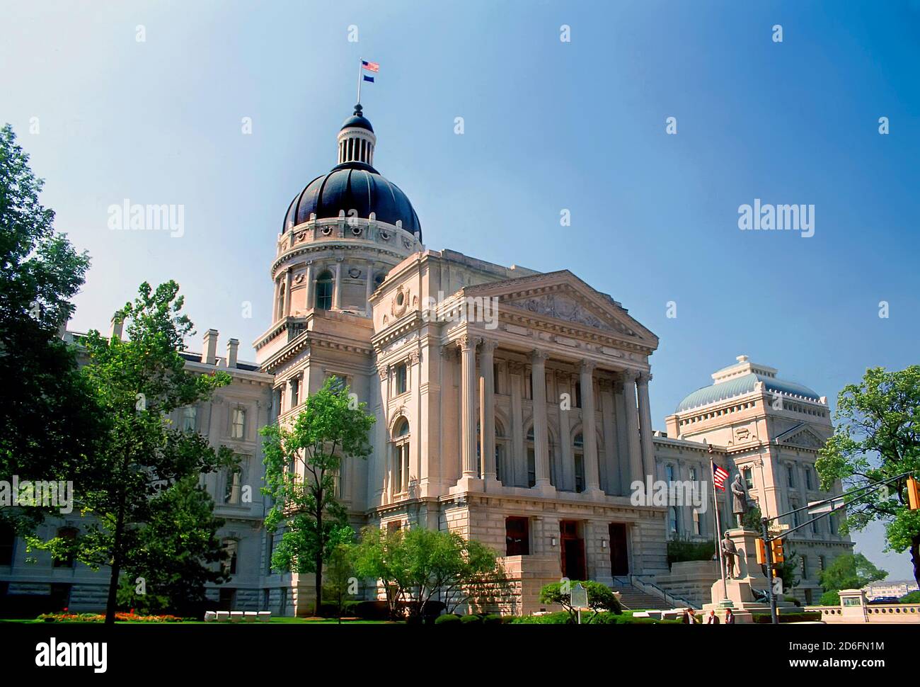 Indiana state capitol building in hi-res stock photography and images ...