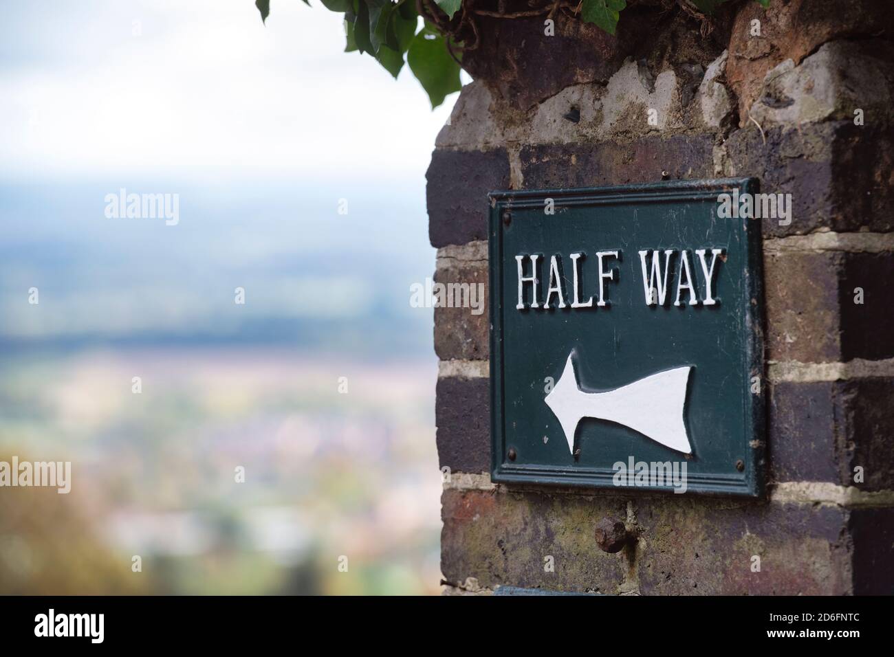 Red arrow pointing up Stock Photo - Alamy