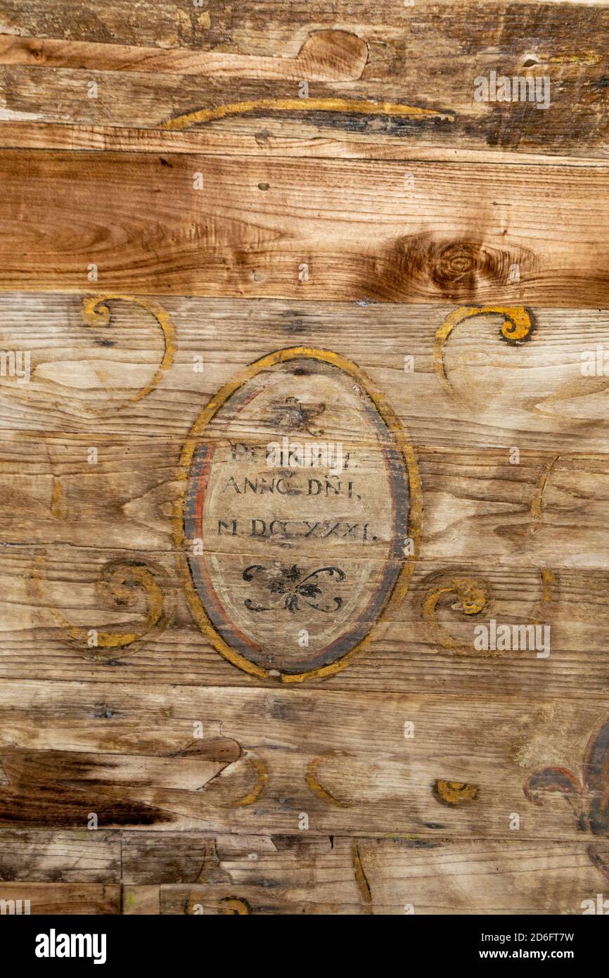 Exuberant rococo style hi-res stock photography and images - Alamy