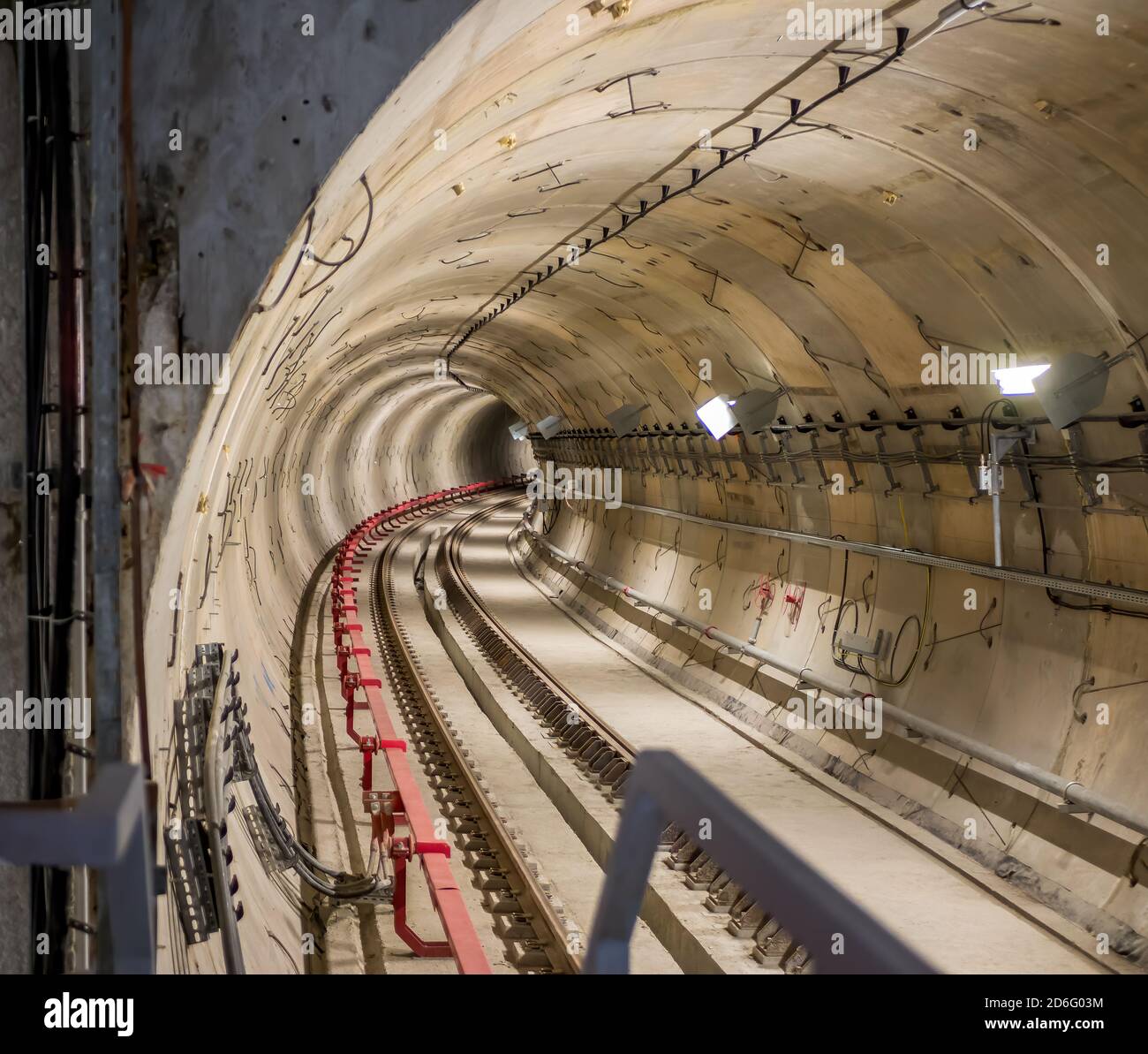 Subway ventilation hi-res stock photography and images - Alamy