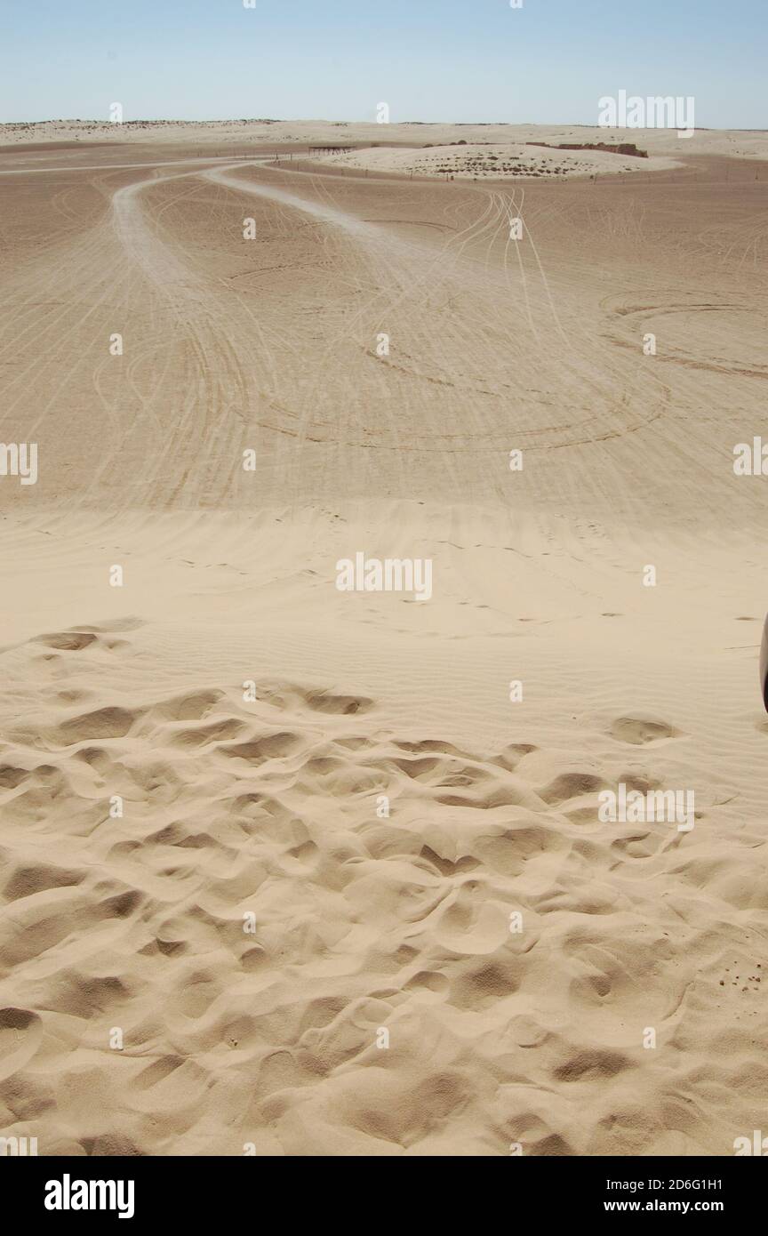 sand dunes in the sahara desert africa Stock Photo - Alamy