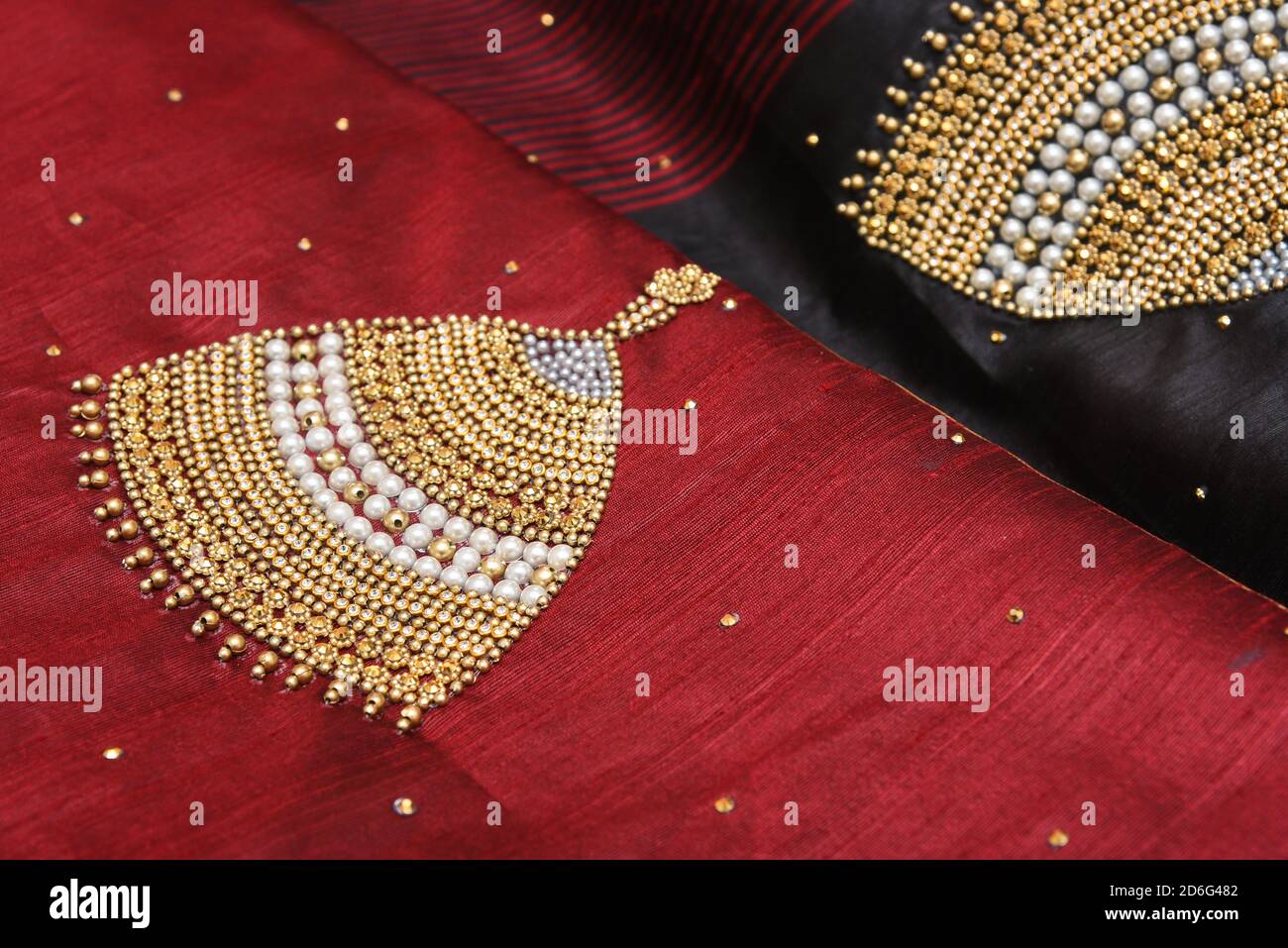 Indian silk sari, handmade white Kerala Sari, woman wearing holding ...