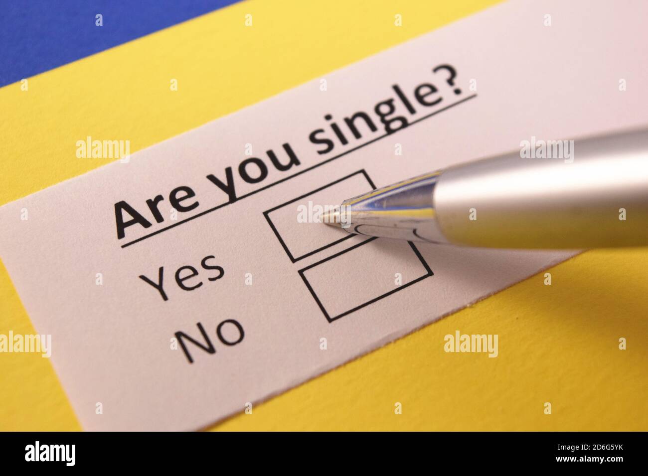 Are you single? Yes or no Stock Photo - Alamy