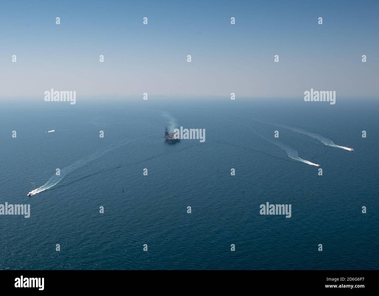 Bahrain coast guard hi-res stock photography and images - Alamy