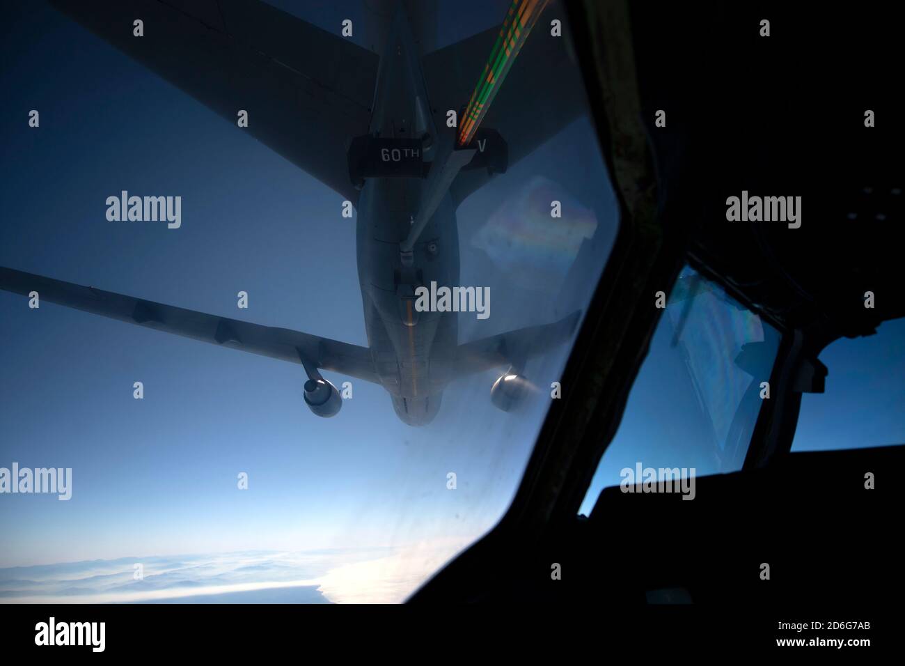 A kc 10 extender boom hi-res stock photography and images - Alamy