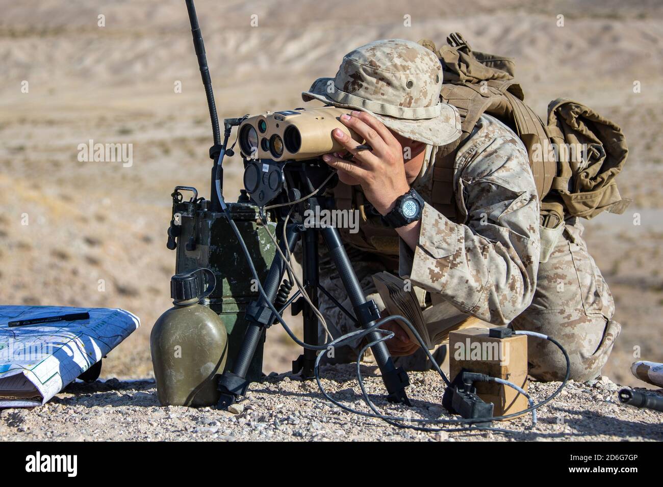 Defensive combat maneuver exercise hi-res stock photography and images ...