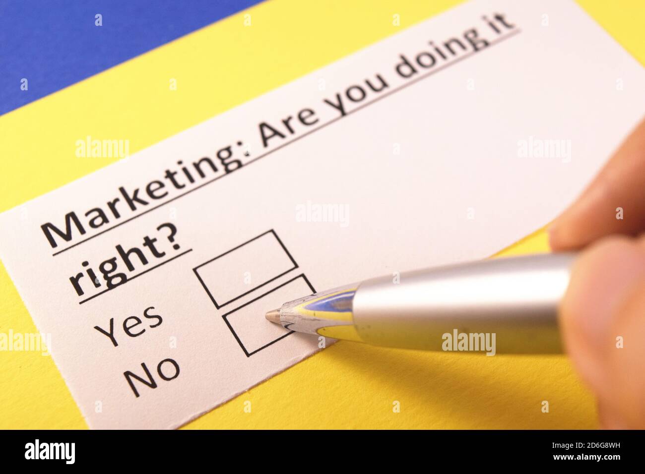 Marketing: Are you doing it right? Yes or no Stock Photo - Alamy