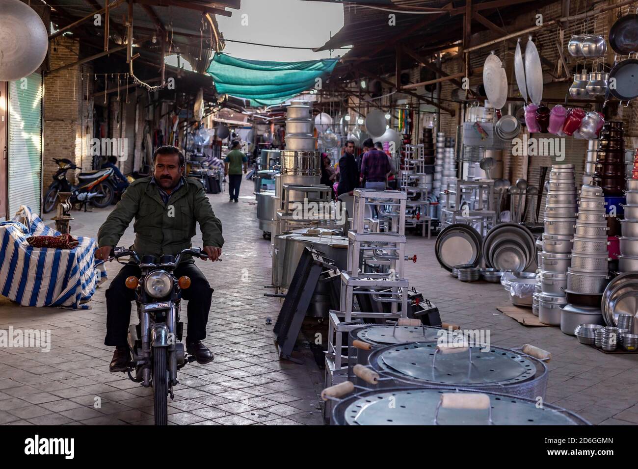 traditional old bazaar of Dezful Iran Stock Photo - Alamy