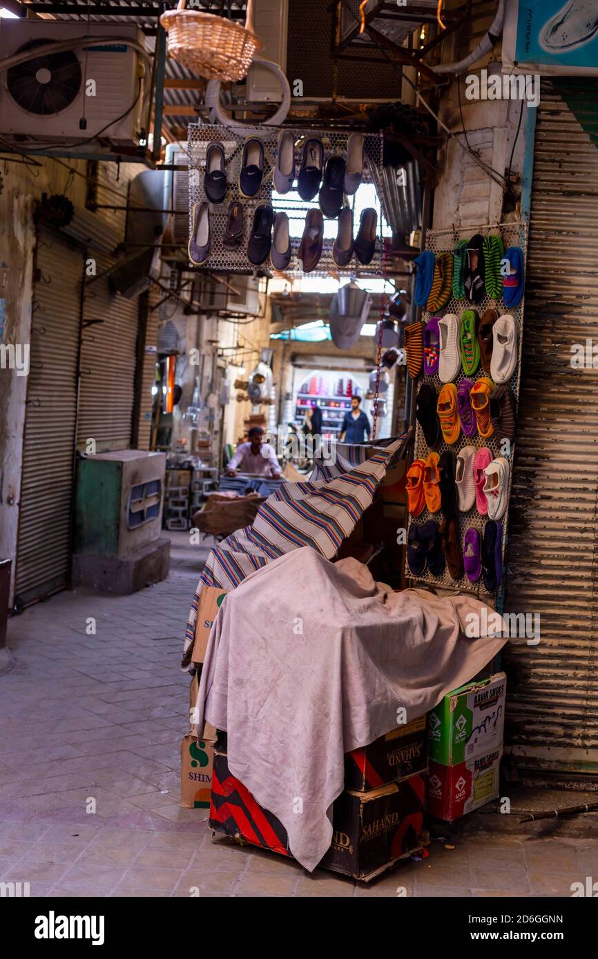 traditional old bazaar of Dezful Iran Stock Photo - Alamy
