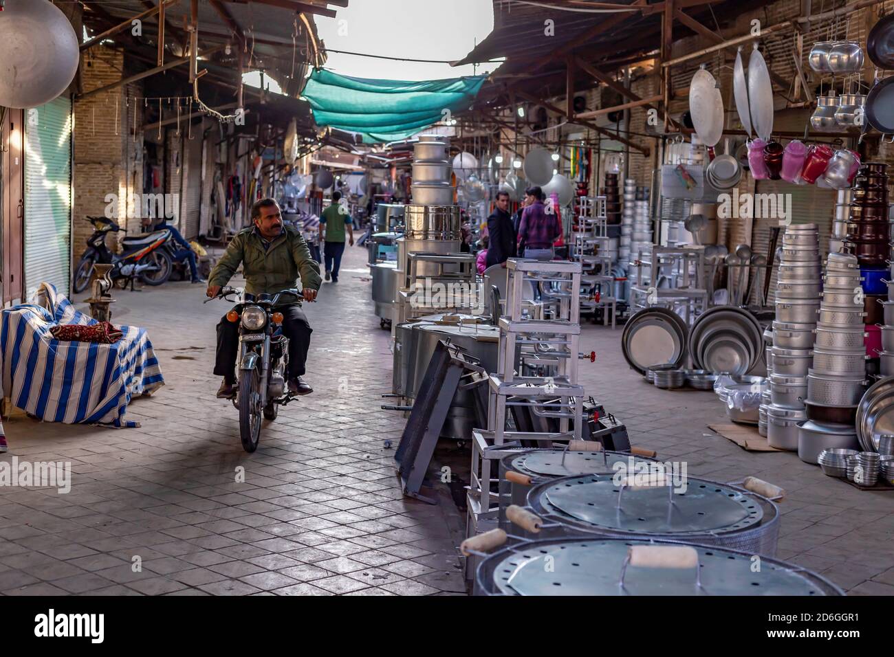 traditional old bazaar of Dezful Iran Stock Photo - Alamy