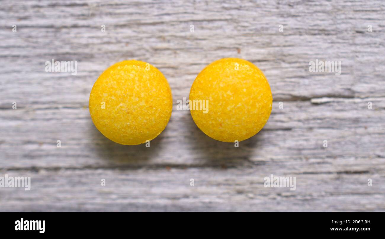 macro of multi-vitamin b komplex image Stock Photo - Alamy