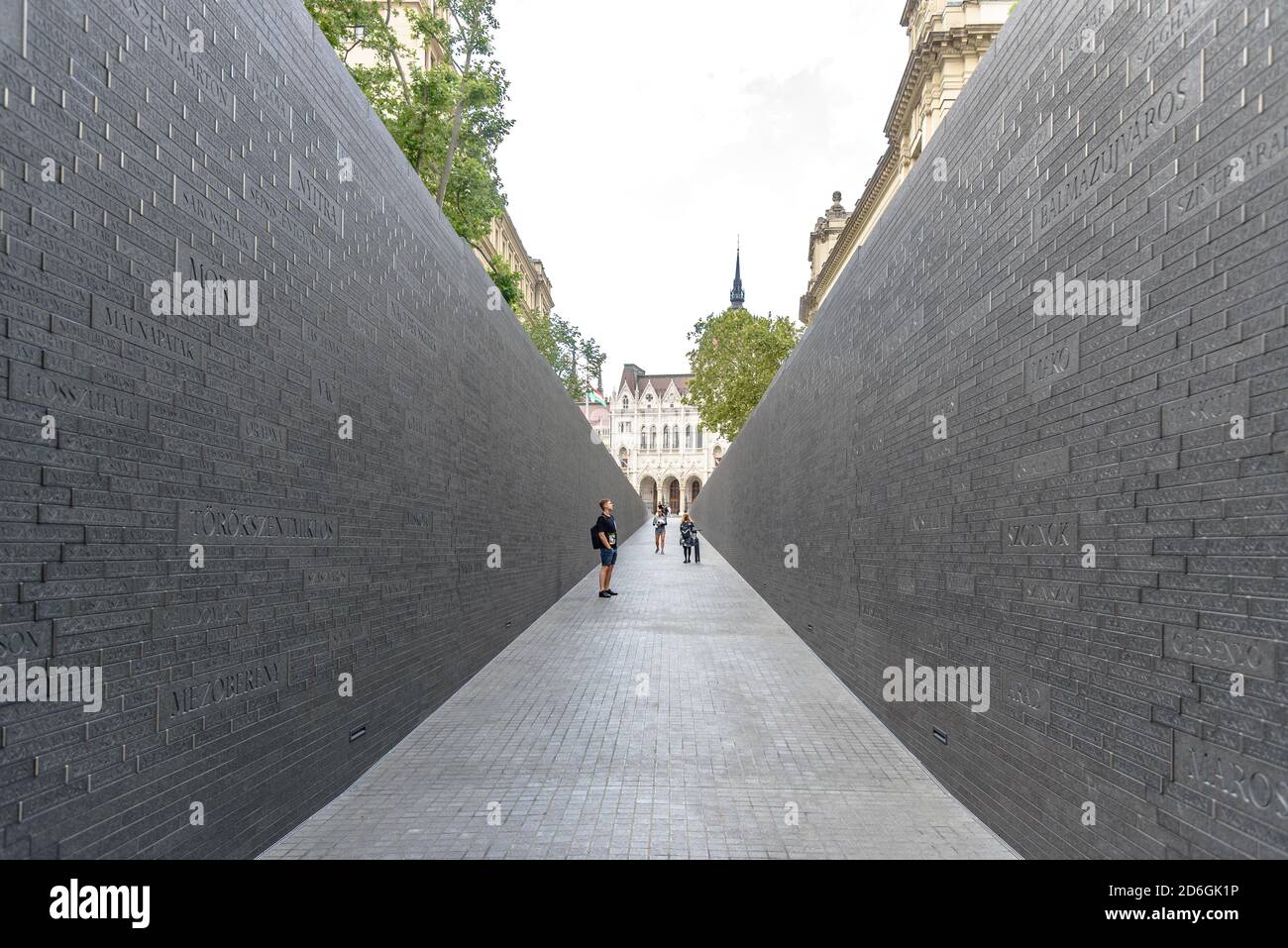 People looking at the National Unity Monument in memory of the Treaty ...