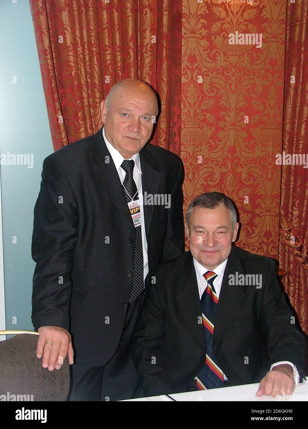 Vladimir Dzhanibekov & Yuri Romanenko, Soviet era Russian Soyuz Space ...