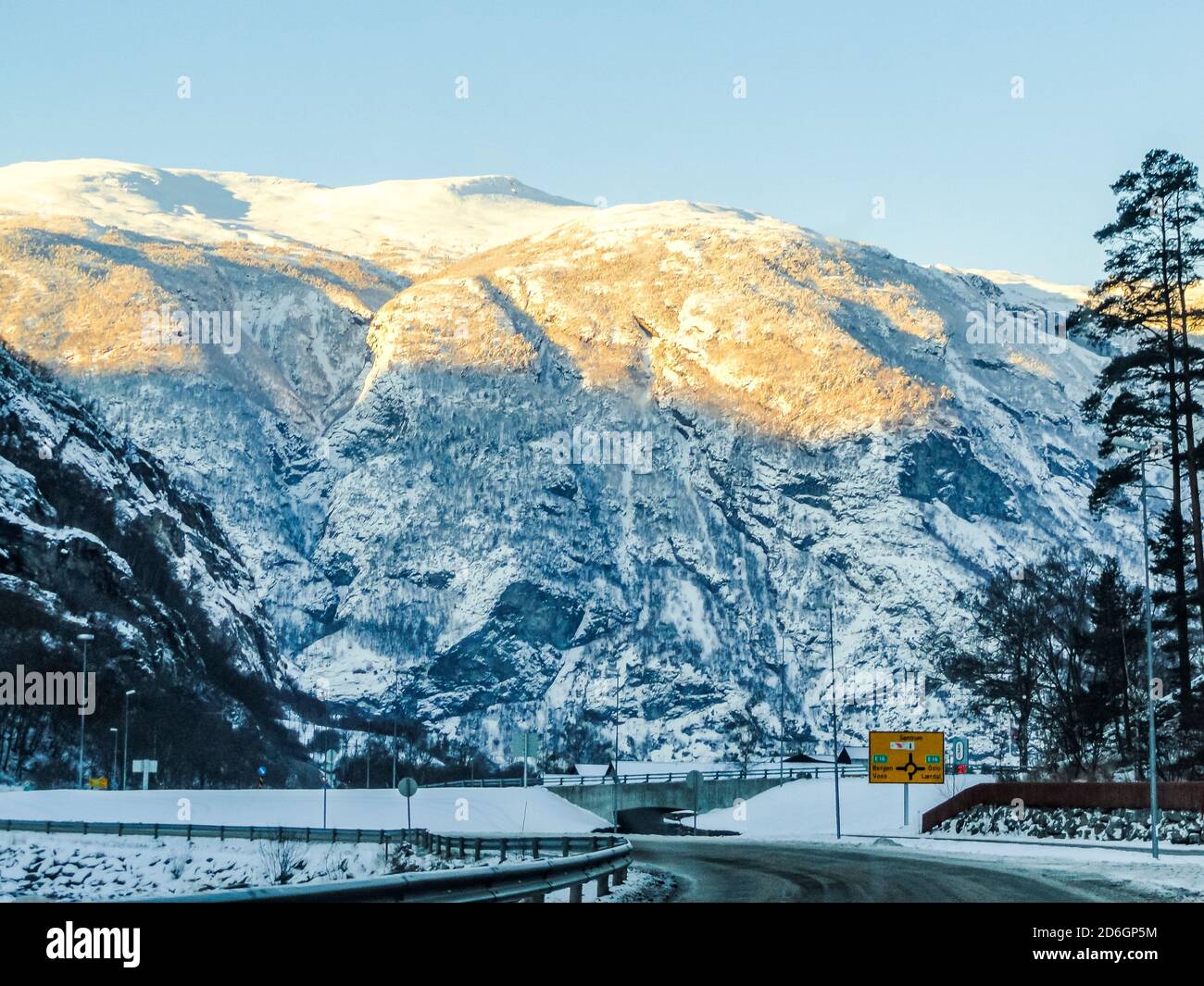 Driving through mountains at night hi-res stock photography and images ...