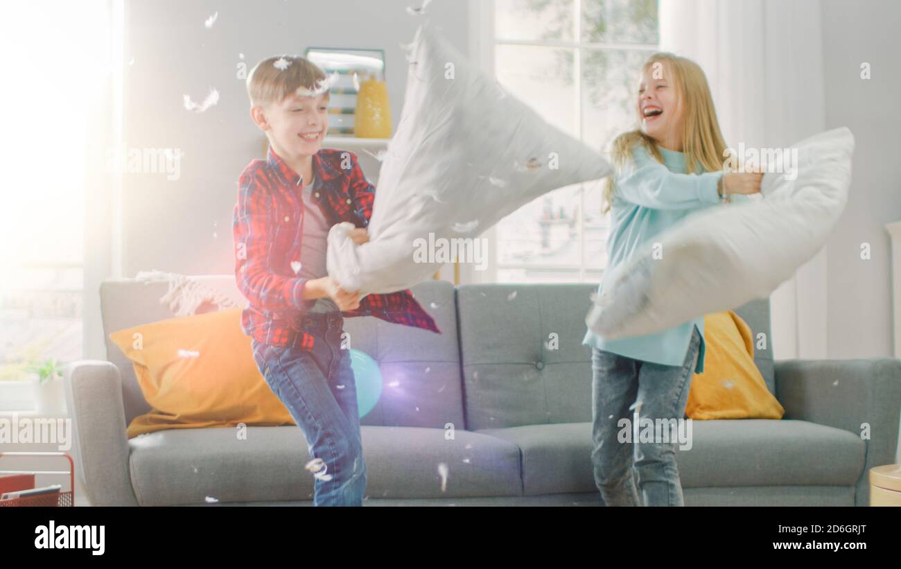 Kids fighting home hi-res stock photography and images - Alamy