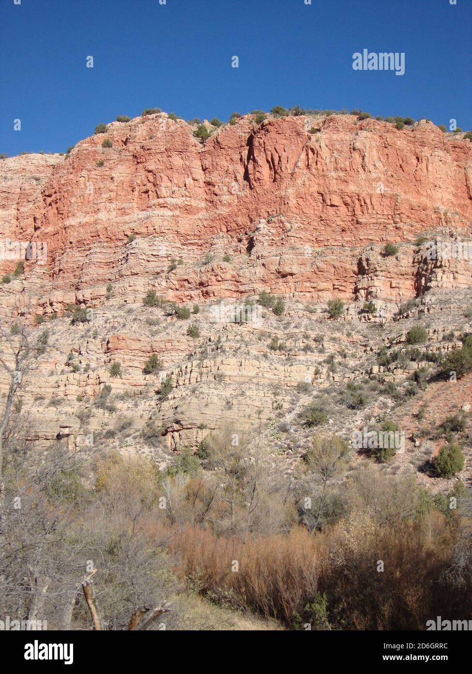 Red rock mountains around the city of Sedona in northern Arizona in ...