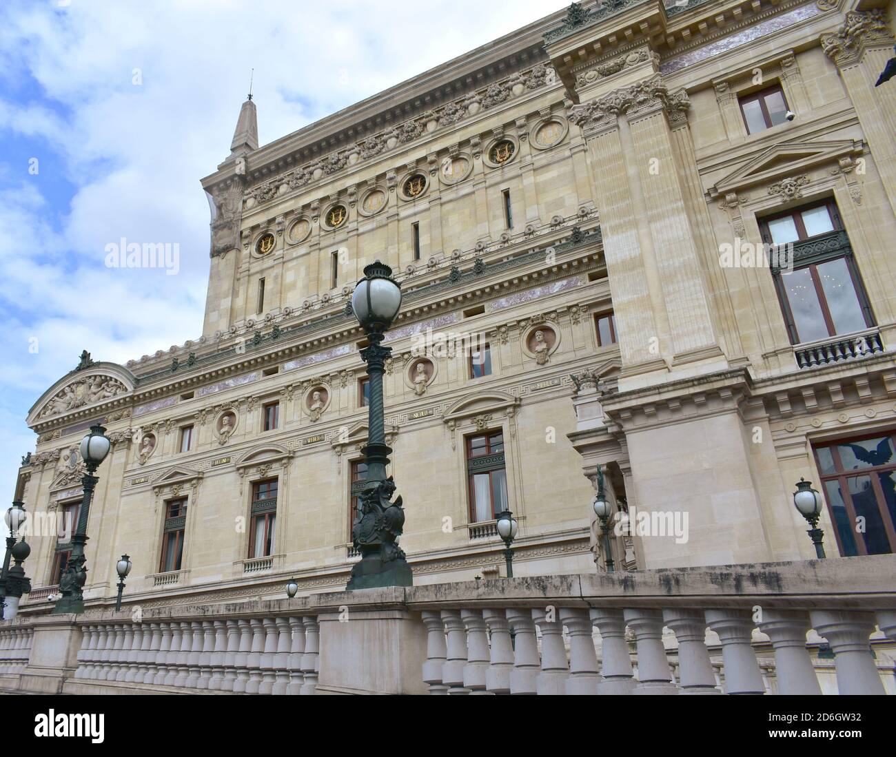 Palais garnier opera square paris hi-res stock photography and images ...