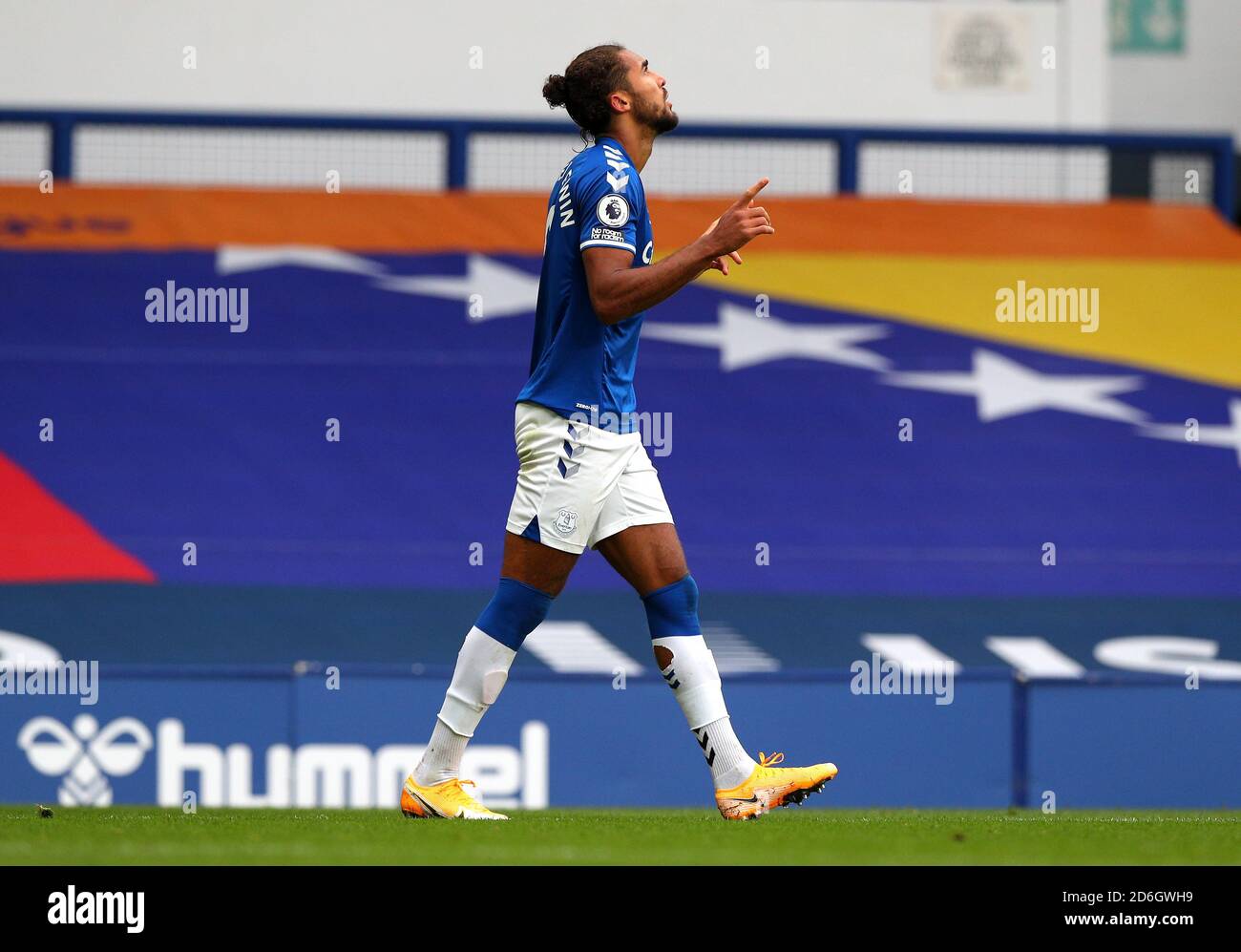 Dominic calvert lewin celebration hi-res stock photography and images ...
