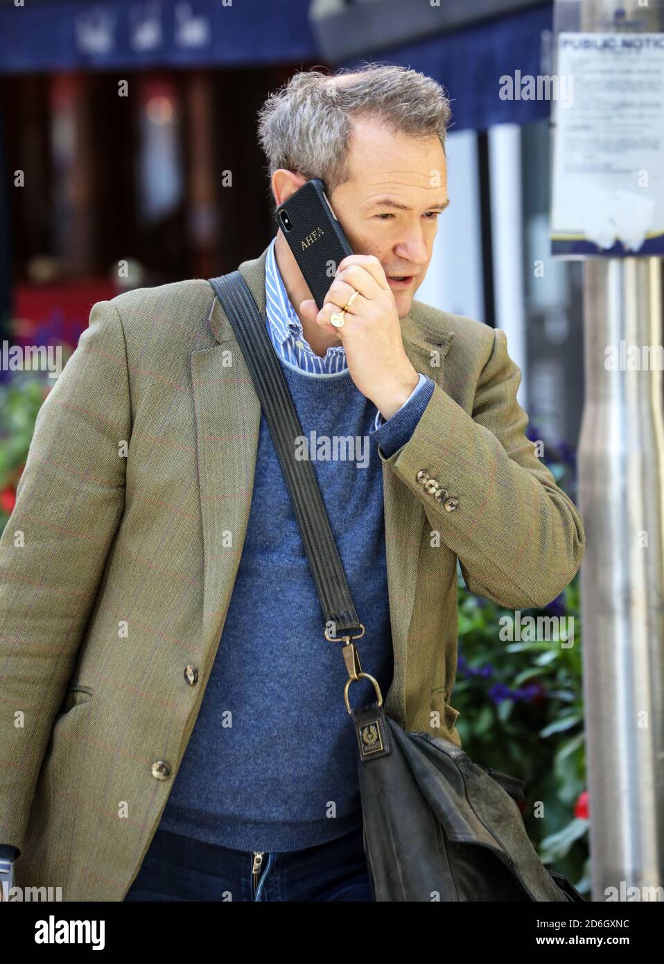 Alexander Armstrong High Resolution Stock Photography and Images - Alamy