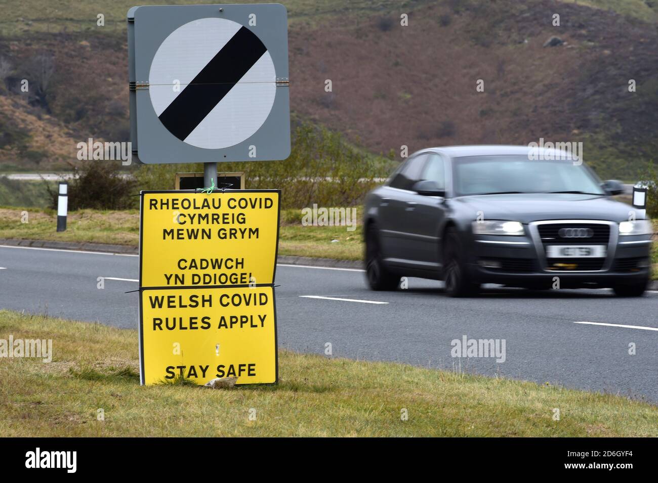 Welsh covid rules apply hi-res stock photography and images - Alamy