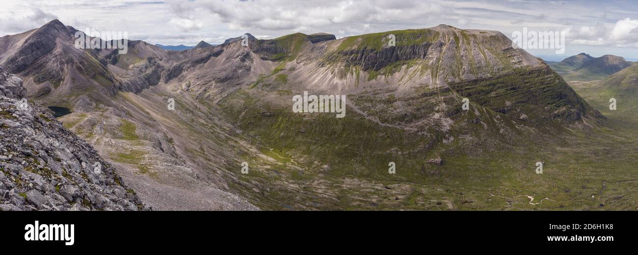 Uaine lochan hi-res stock photography and images - Alamy
