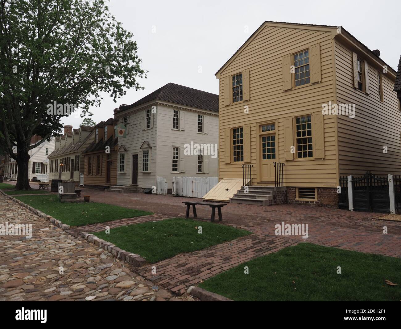 18th Century Colonial House America High Resolution Stock Photography ...